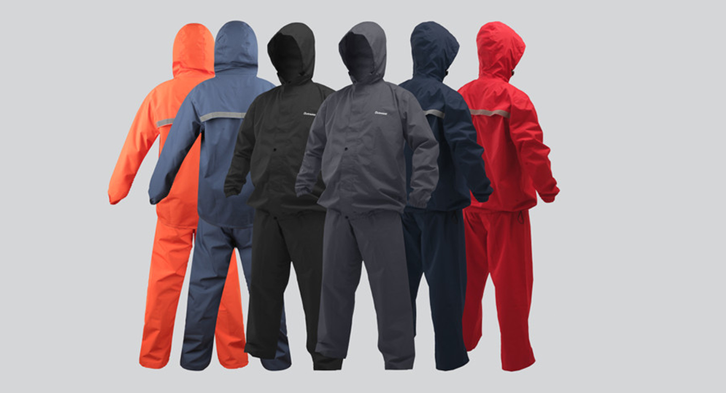 5 Jas Hujan Terbaik Tahun 2024, Anti Rembes Selama di Perjalanan! - Kredivo